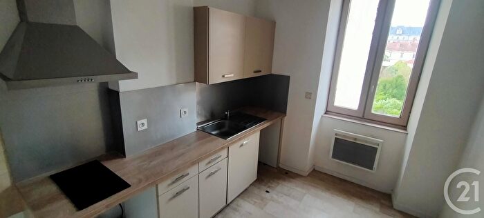 Lons-le-Saunier, Gare, Préfecture, Salines : Appartement 2 pièces à louer