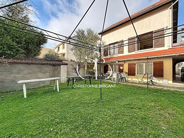 Maison à vendre - Villejuif, Louis Aragon, Vaux de Rome - 6 pièces - 4 chambres