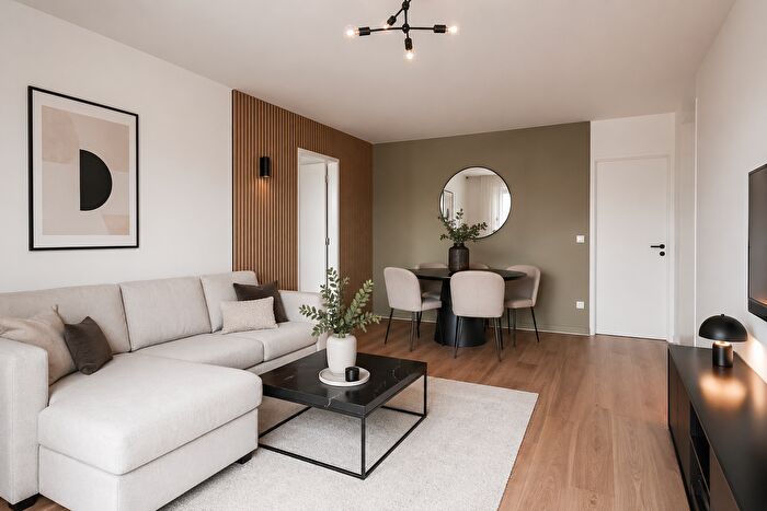 Maison 2 pièces à Mantes-la-Ville, Louise Michel, à vendre