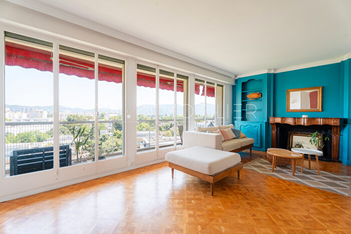 Marseille 8ème, Saint-Giniez - Appartement 5 pièces à louer