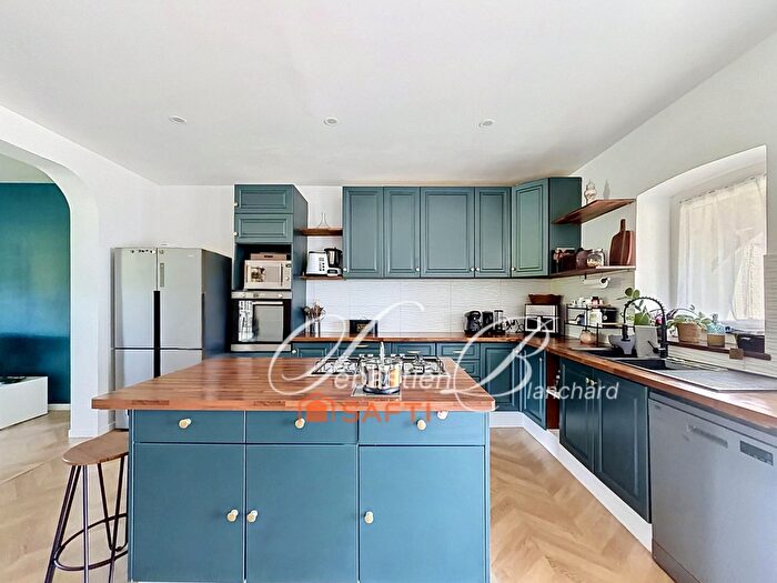 Maison 6 pièces à Usinens, à vendre