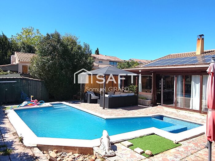 Maison à vendre - Gigean - 6 pièces - 3 chambres