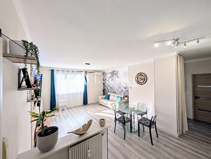 Cagnes-sur-Mer, Le Cros de Cagnes, Les Vespins : Appartement 4 pièces à vendre