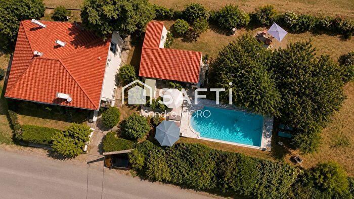 Maison 5 pièces à vendre - Montignac-Toupinerie