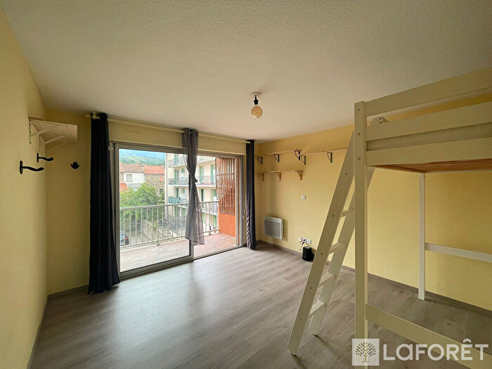 Prades : Appartement 1 pièce à louer