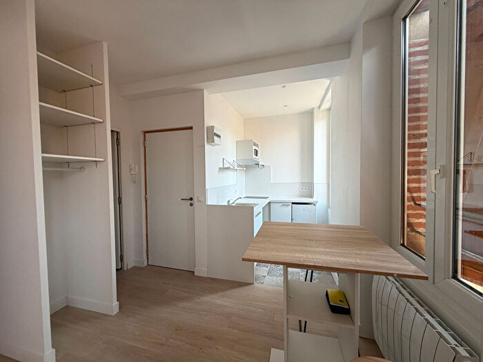Appartement 1 pièce à Albi, La Madeleine, à louer