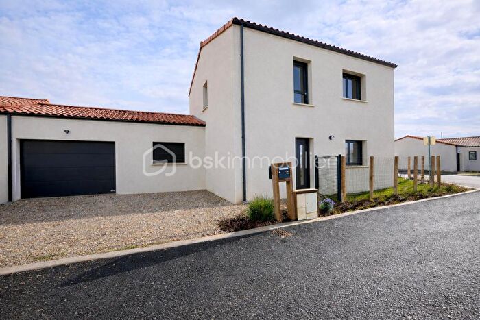 Maison à vendre - La Roche-sur-Yon - 6 pièces - 4 chambres