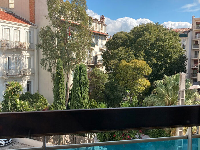 Hyères, Centre-ville - Appartement 1 pièce à vendre