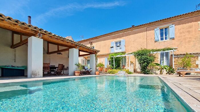Vauvert : Maison 5 pièces à vendre