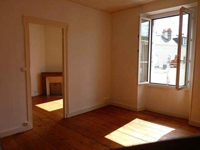 Centre, Angers : Appartement 3 pièces à louer