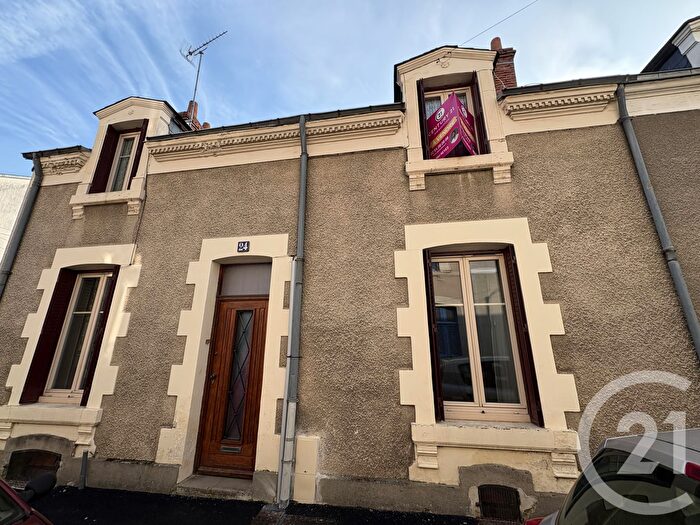 Maison à vendre - Châteauroux, Bitray, La Belle Etoile, Le Buxerioux, Le Fontchoir - 5 pièces - 3 chambres