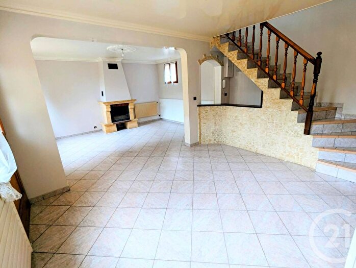 Maison à louer - Verneuil-sur-Seine - 4 pièces - 3 chambres