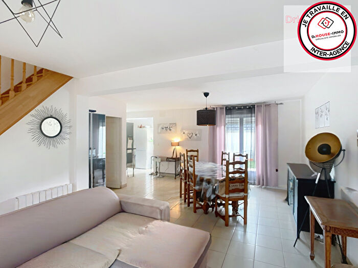 Maison 8 pièces à vendre à La Chapelle-Saint-Mesmin