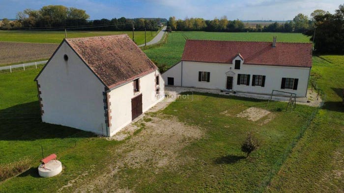 Maison 4 pièces à Cortrat, à louer