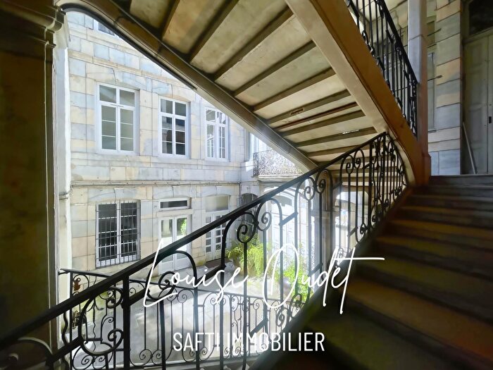 Besançon, Boucle, Chapelle des Buis - Appartement 6 pièces à vendre