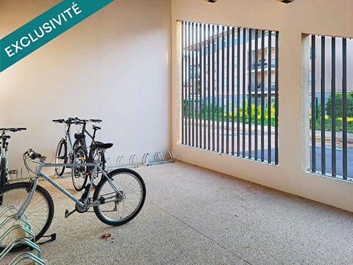 Appartement à vendre - Ambérieu-en-Bugey, Tiret - 3 pièces - 2 chambres