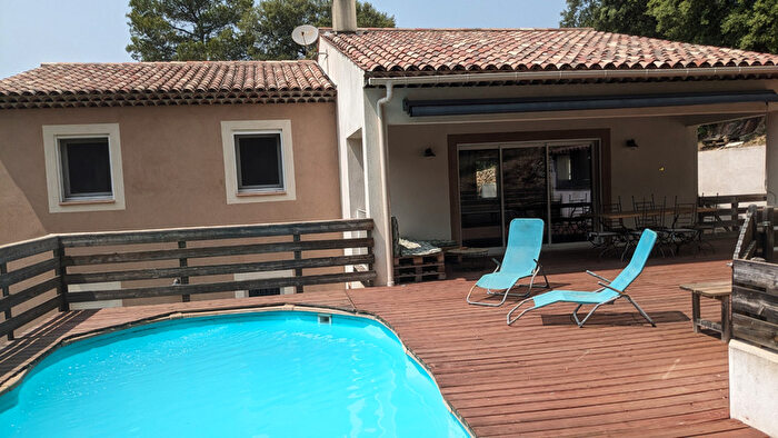 Maison à vendre - Taradeau - 4 pièces - 3 chambres