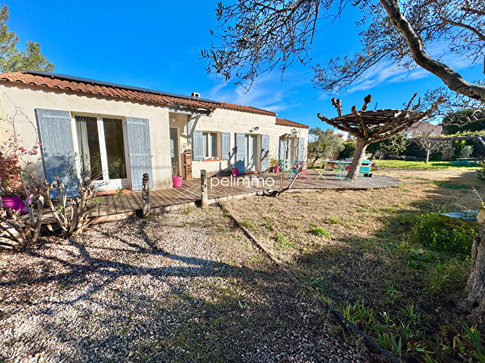 Maison à vendre - Lançon-Provence - 5 pièces - 4 chambres
