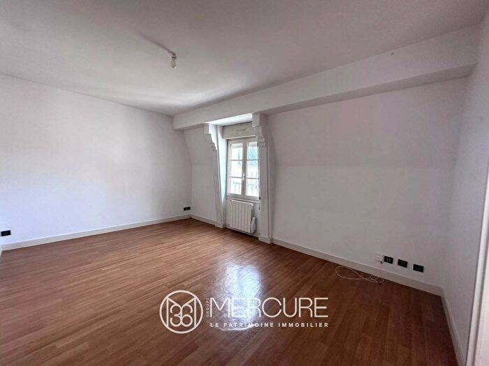 Appartement à louer - Trois Quartiers-Centre Ville, Poitiers - 1 pièce