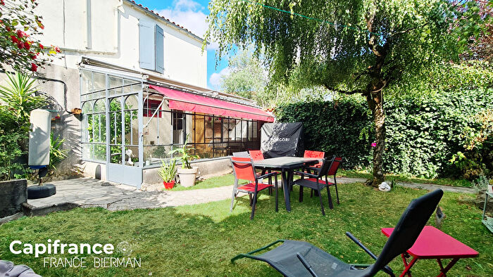 Maison à vendre - Niort, Nord - 6 pièces - 4 chambres