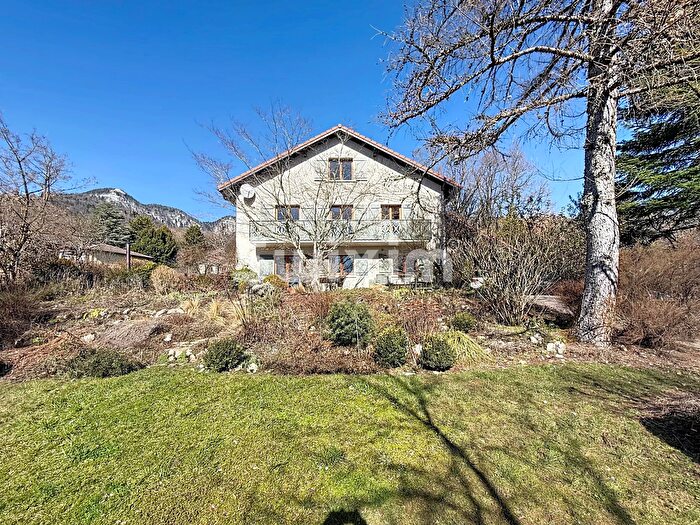 Gex - Maison 9 pièces à vendre