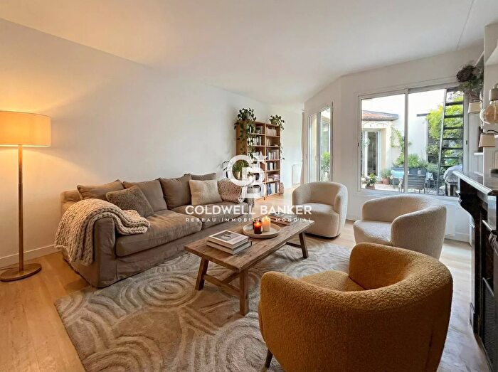 Maison à vendre - Suresnes, Carnot, Gambetta - 7 pièces - 4 chambres