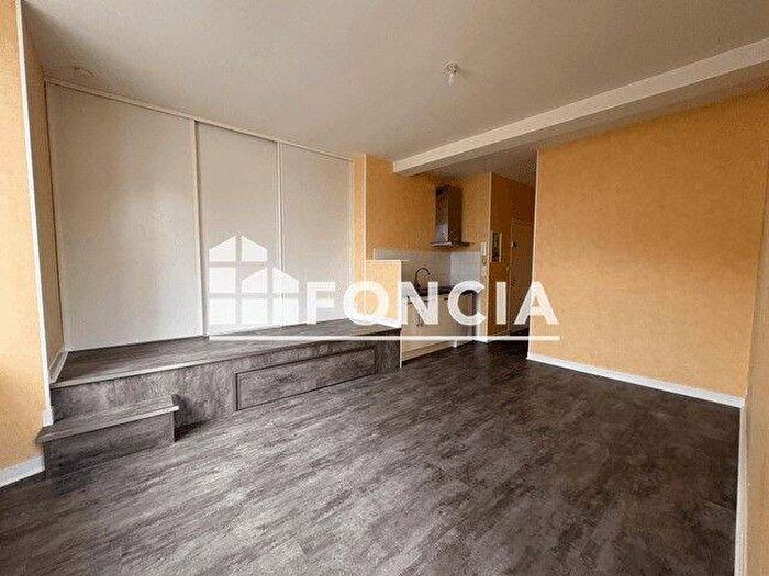 Trois Quartiers-Centre Ville, Poitiers : Appartement 1 pièce à louer