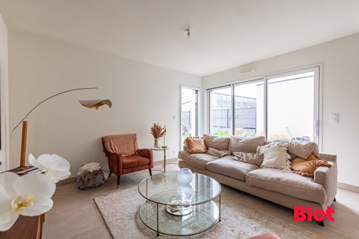 Maison à vendre - Goven - 5 pièces - 4 chambres