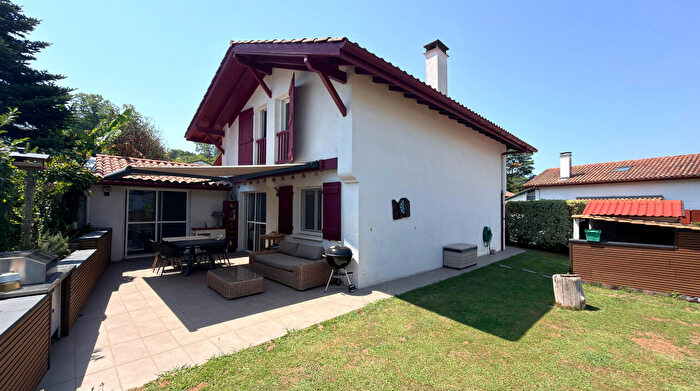 Ustaritz : Maison 5 pièces à vendre