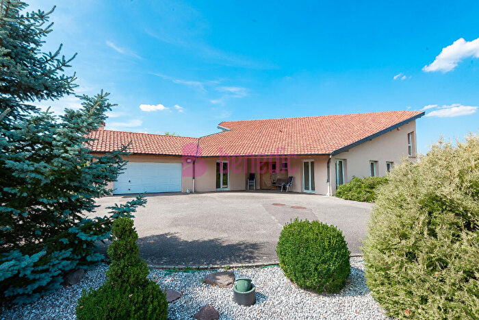 Freistroff - Maison 8 pièces à vendre