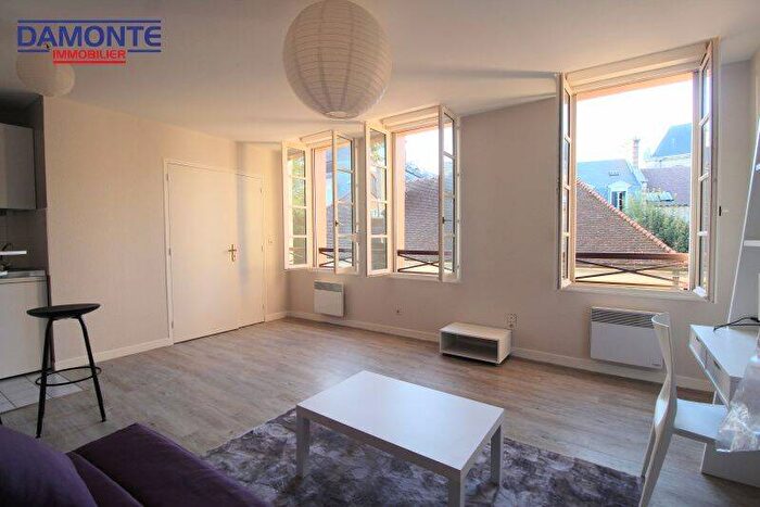 Cathédrale, Troyes : Appartement 1 pièce à louer