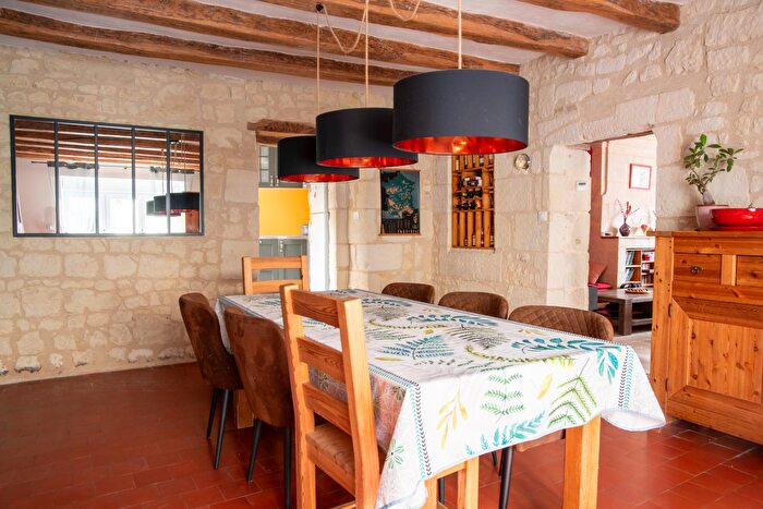 Maison à vendre - Bourgueil - 6 pièces - 5 chambres