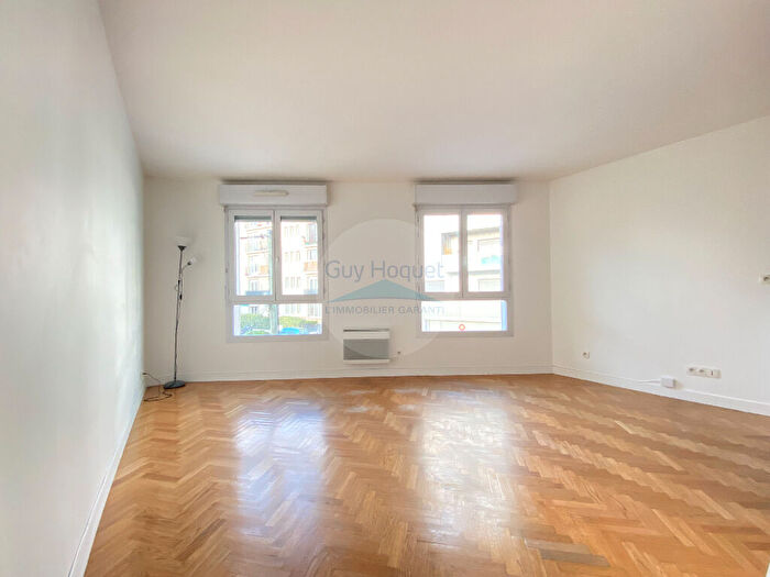 Appartement à louer - Asnières-sur-Seine, Centre-ville - 1 pièce