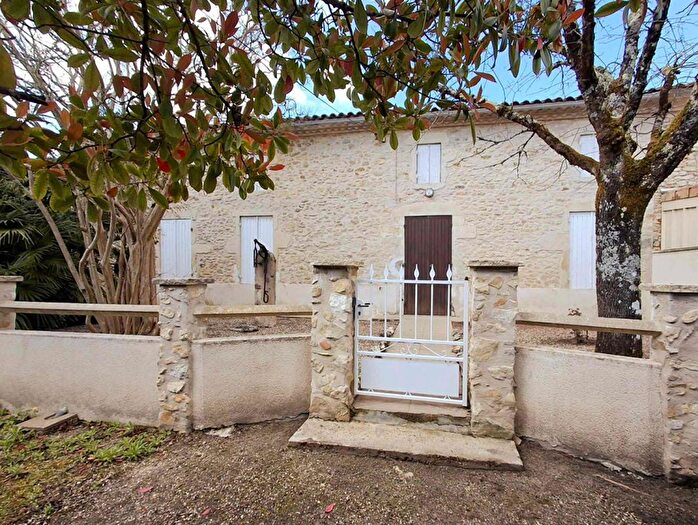 Maison à vendre - Pugnac - 7 pièces - 4 chambres