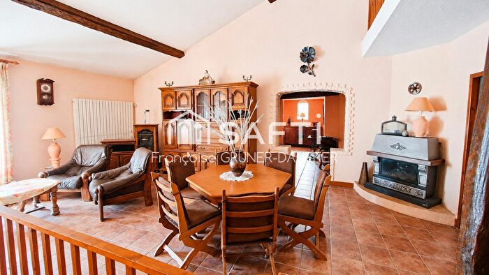 Maison 7 pièces à Gondreville, à vendre