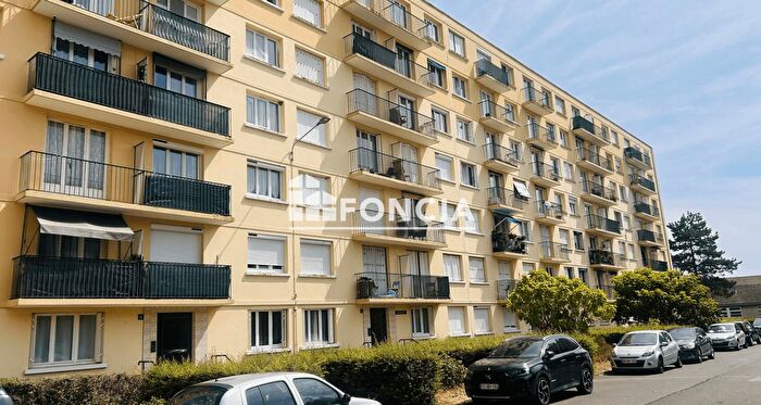 Appartement 4 pièces à Dreux, Sainte-Eve, à vendre