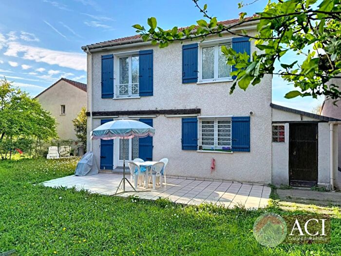 Maison 5 pièces à Montmagny, Centre-ville, Carrières, à vendre