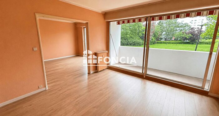 Appartement 5 pièces à vendre à Poitiers, Couronneries