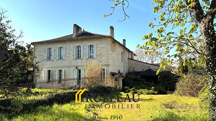 Sablons : Maison 13 pièces à vendre