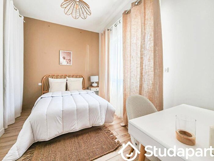 Appartement 1 pièce à louer à Bas Cenon-cours Verdun-Testaud