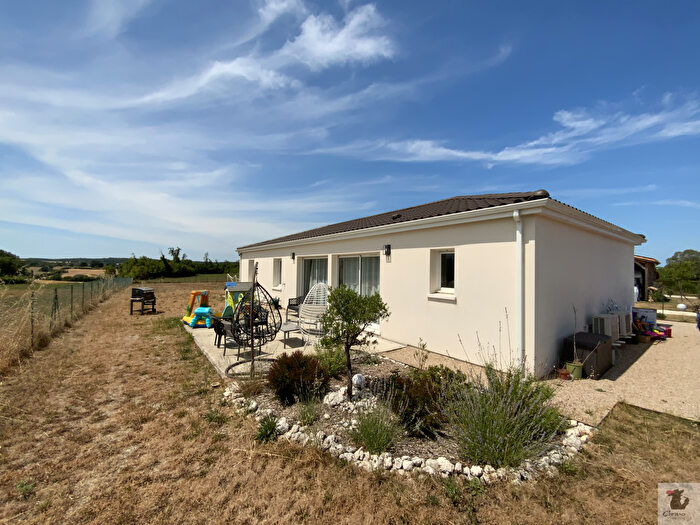 Ribagnac : Maison 6 pièces à vendre