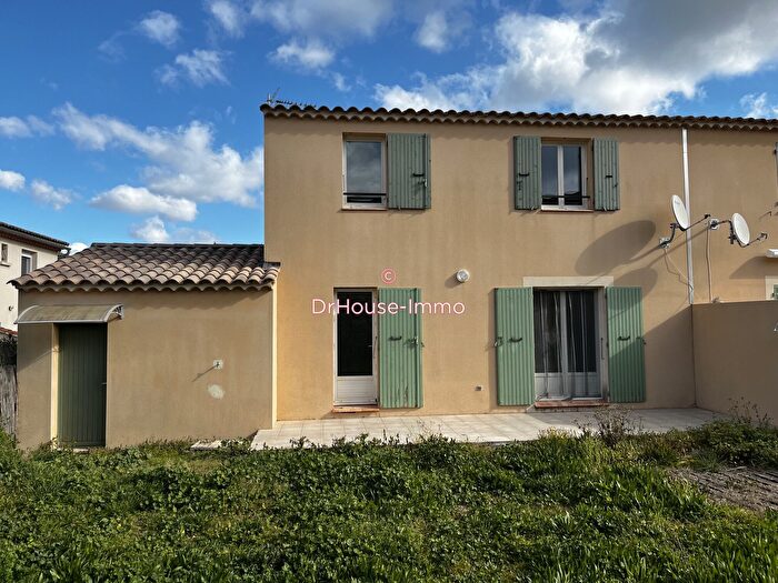 Saint-Victor-la-Coste - Maison 4 pièces à vendre