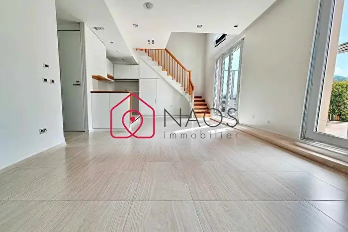 Appartement à vendre - Sainte-Maxime, Saquèdes, Quilladou, Garonnette, Golfe - 3 pièces - 2 chambres