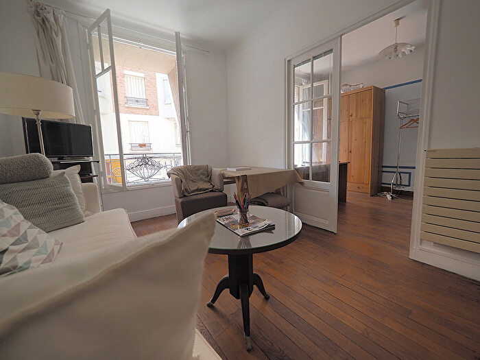 Appartement 3 pièces à Paris 20ème, Télégraphe, Pelleport, Saint-Fargeau, à vendre