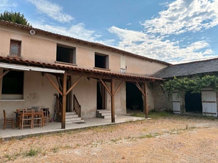 Maison 3 pièces à vendre à Saint-Genest-d'Ambière