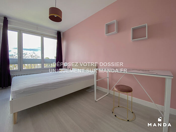 Appartement à louer - Chevilly-Larue, Centre-ville - 4 pièces - 3 chambres