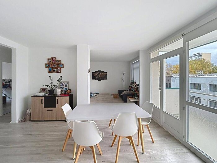 Appartement à louer - Chaufferie, Mont-Saint-Aignan - 4 pièces - 2 chambres