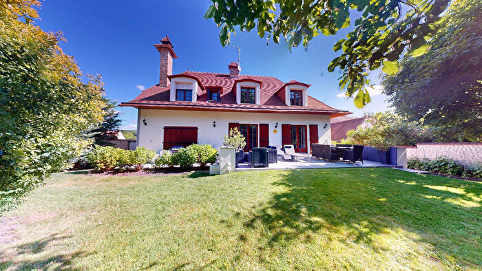 Maison à vendre - Coubron - 6 pièces - 4 chambres