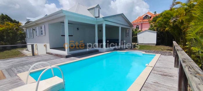 Maison 4 pièces à louer à Sainte-Anne