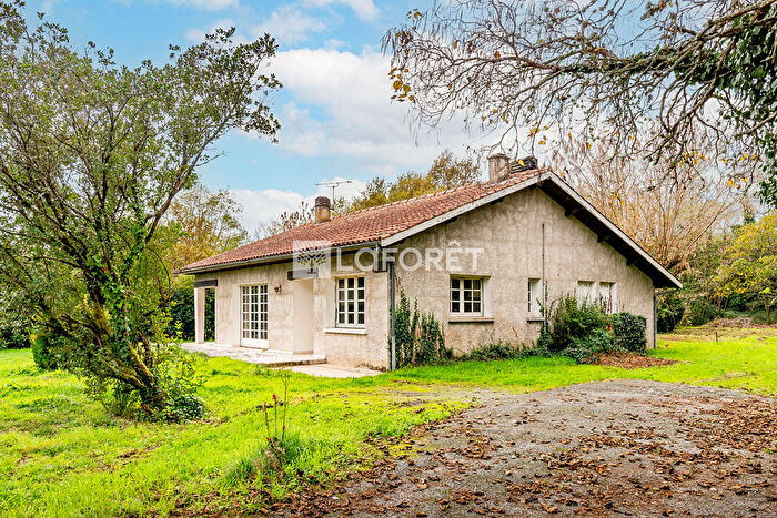 Maison à vendre - Saint-Vincent-de-Paul - 4 pièces - 3 chambres